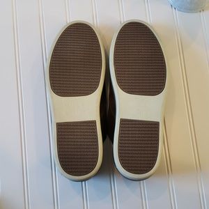 Lucky Brand | Shoes | Nwt Lucky Brand Olive Green Shoes | Poshmark